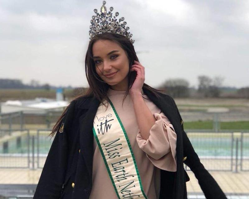 Faith Landman takes a trip to the Seal Center