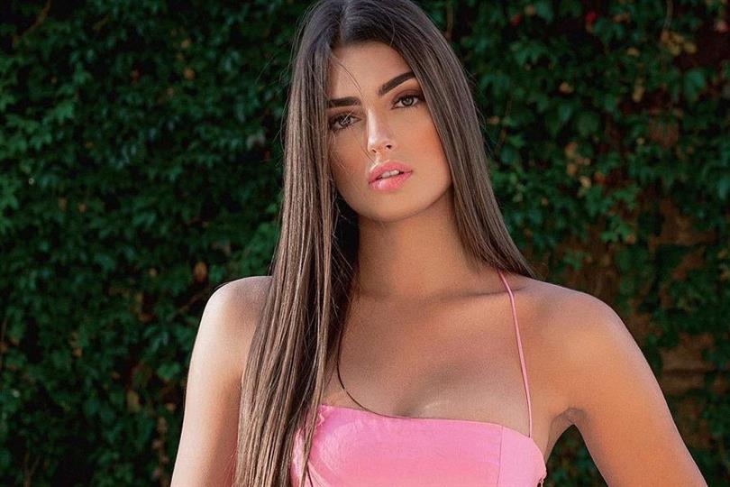 Iris Mendez's Instagram, Twitter & Facebook on IDCrawl